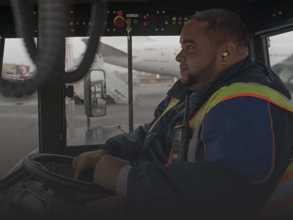 Douglas TBL-180 | Textron GSE